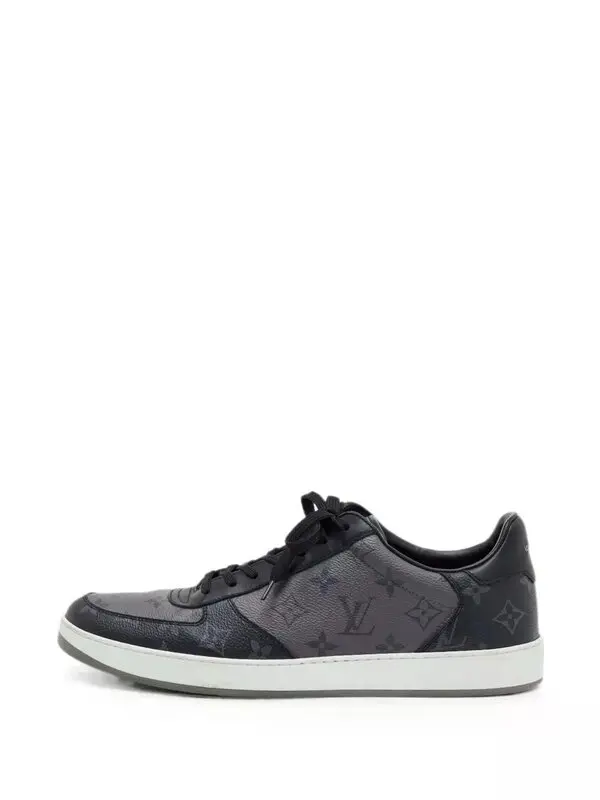 LOUIS VUITTON Rivoli Monogram Sneakers - Grey