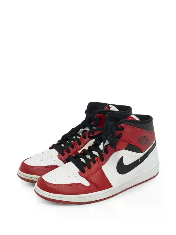 JORDAN 1 Chicago Mid Top Sneakers