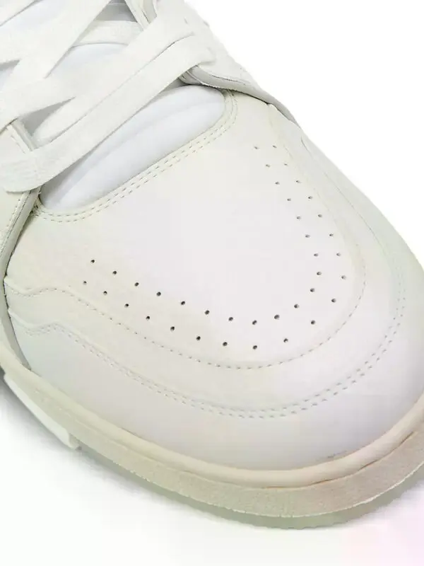 LOUIS VUITTON Trainer Sneakers