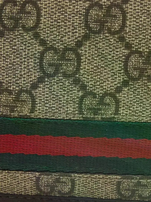 Gucci Web Gg Supreme Wallet