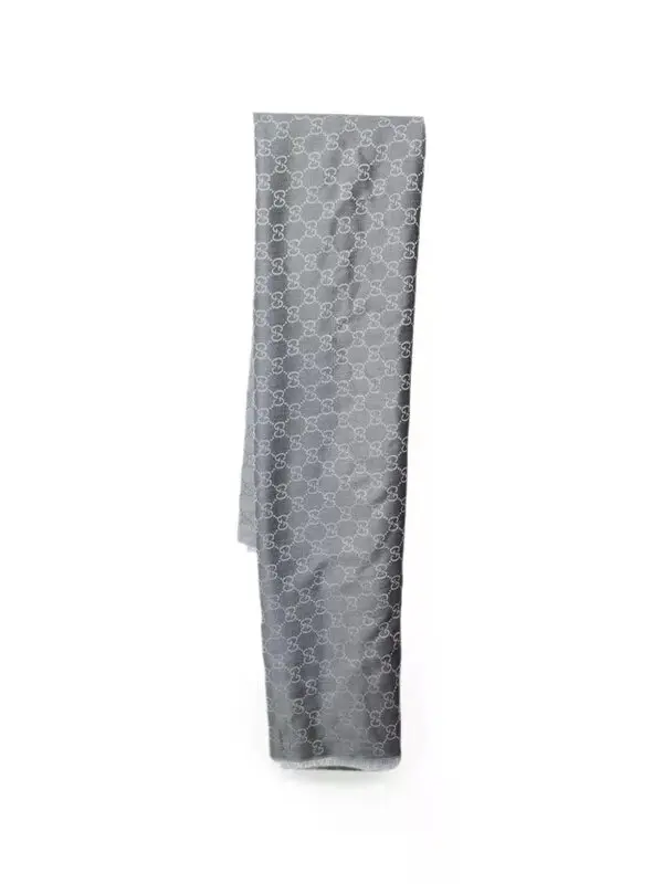 Gucci Gg Jacquard Fringed Scarf - Grey