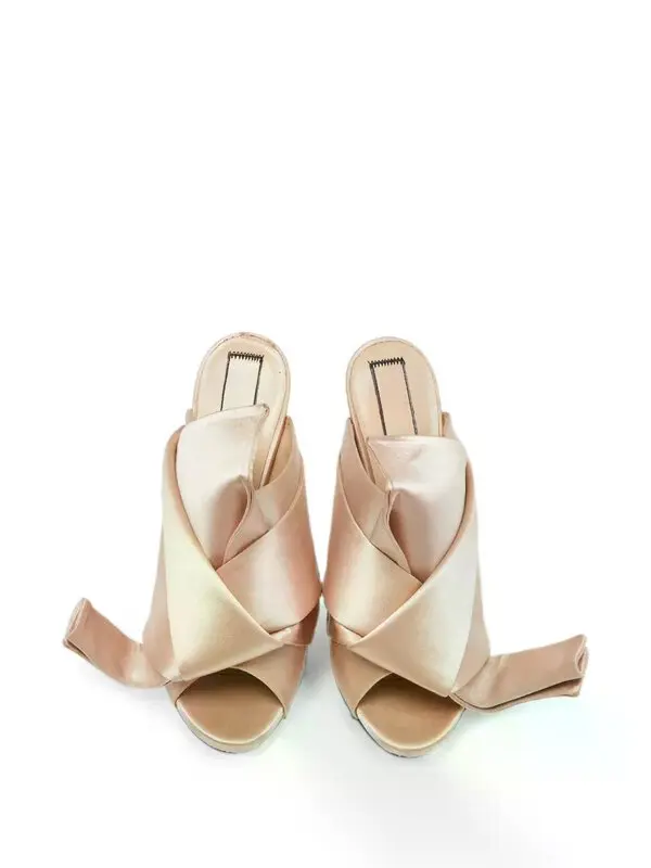 N°21 Ronny Pleated Mules