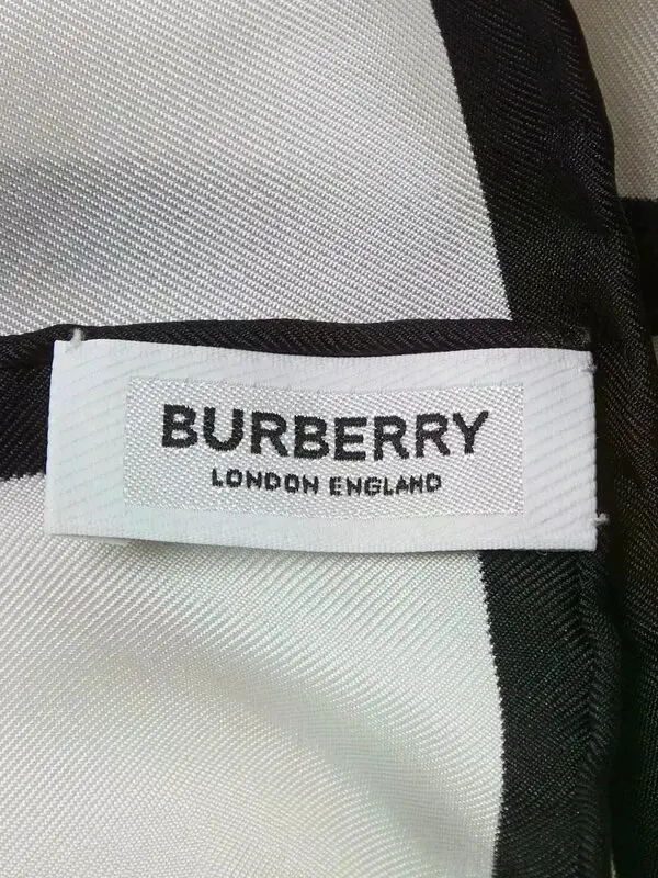 Burberry Floral-print Scarf