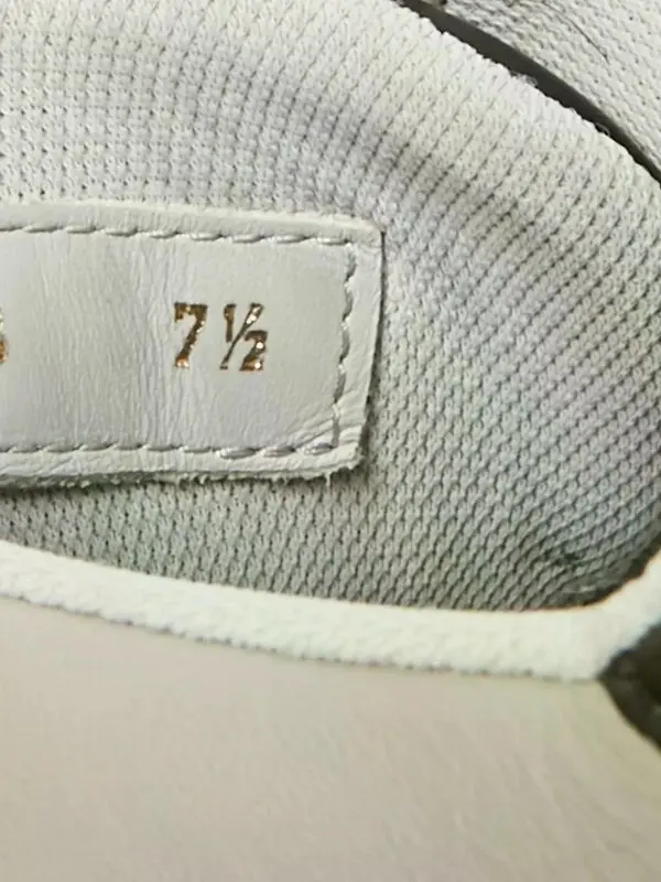 LOUIS VUITTON Trainer Sneakers