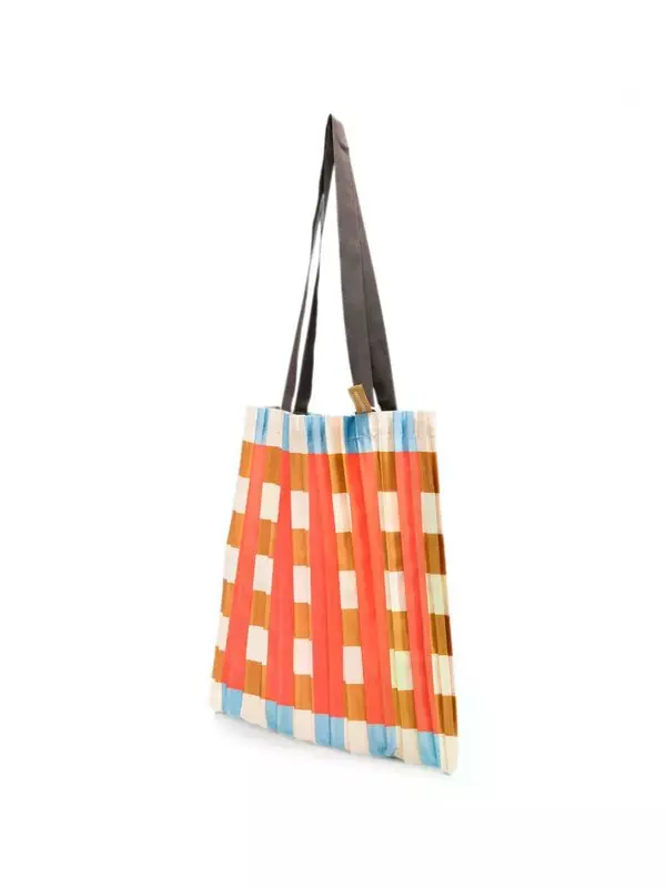 MULTITUDES BAGS Pleated Checked Tote Bag