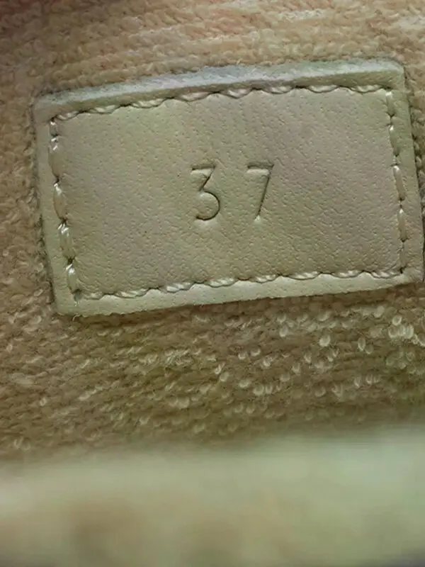 Gucci Screener Gg Canvas Sneakers - Neutrals