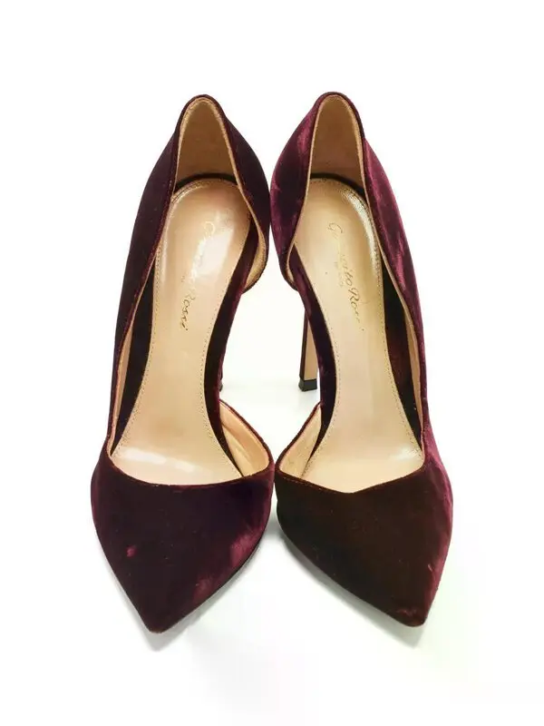 GIANVITO ROSSI D'orsay Suede Pumps
