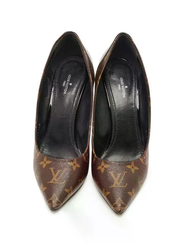 LOUIS VUITTON Cherie Monogram Pumps