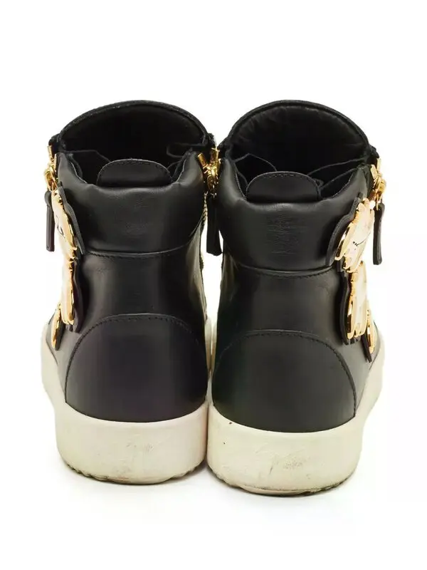 GIUSEPPE ZANOTTI Sculptural Wings Detail Sneakers