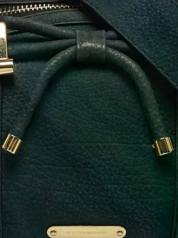 Burberry Medium Barrel Duffle Bag