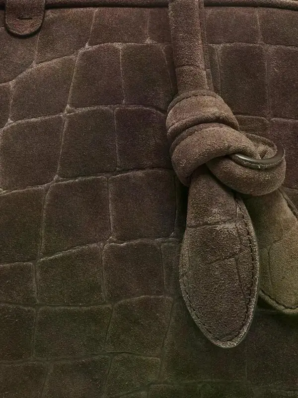 Jacquemus Le Turismo Shoulder Bag - Brown