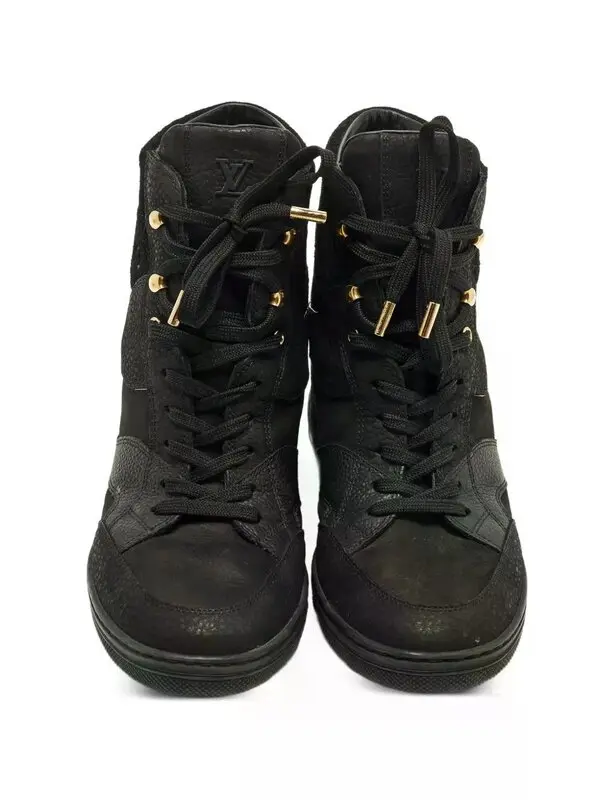 LOUIS VUITTON Cliff Monogram Sneakers
