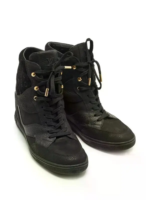LOUIS VUITTON Cliff Monogram Sneakers