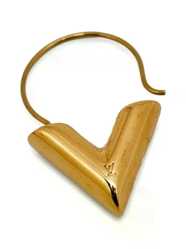 LOUIS VUITTON Essential V Earrings