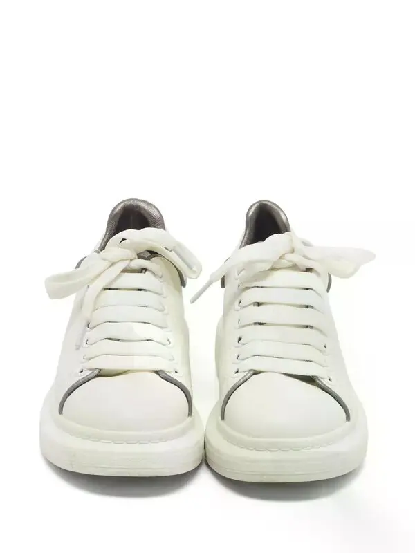Alexander McQueen Perforated Detail Lace-up Sneakers - White