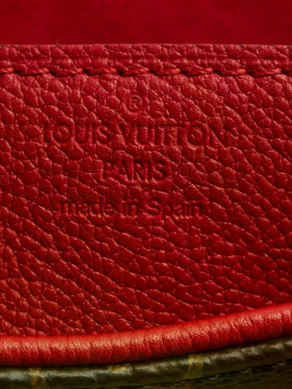 LOUIS VUITTON Pallas Monogram Chain Shoulder Bag