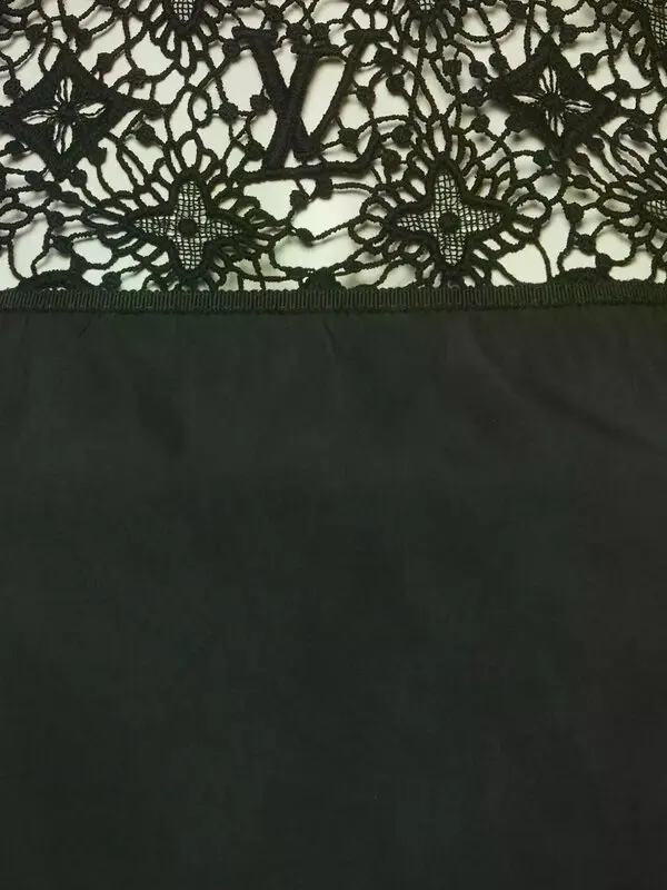 LOUIS VUITTON Lace Cap-sleeve Top