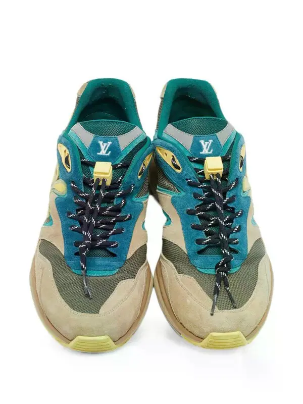 LOUIS VUITTON Trail Panelled Sneakers - Neutrals