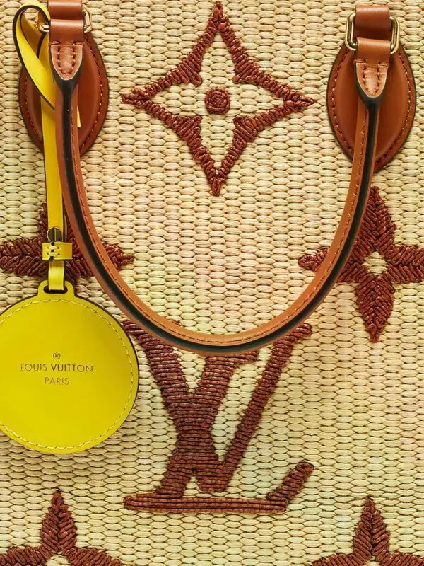 LOUIS VUITTON Gm Onthego Tote Bag