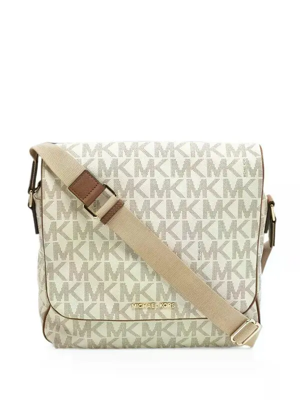 Michael Kors Signature Messenger Bag