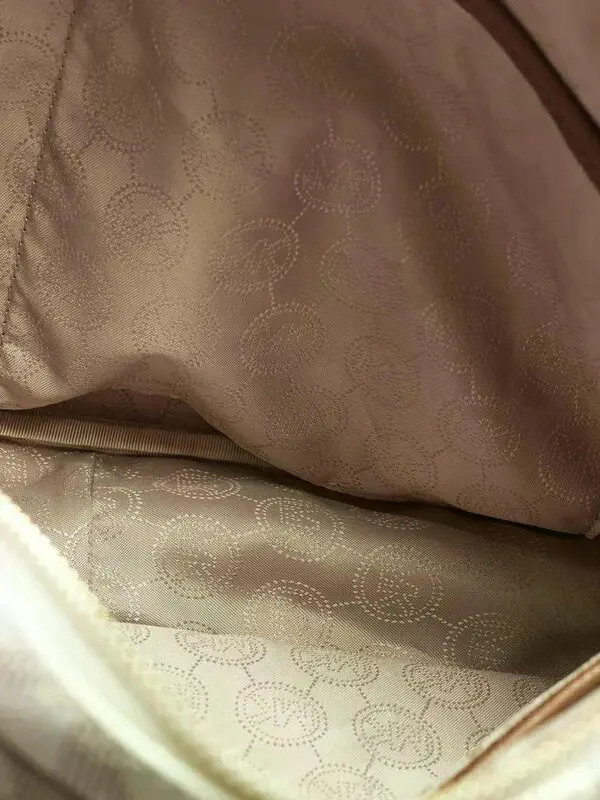 Michael Kors Signature Messenger Bag