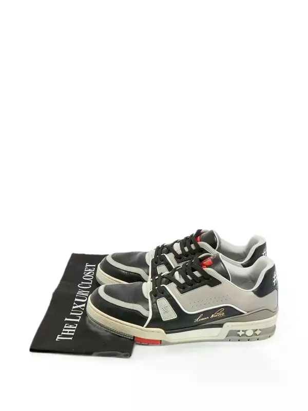 LOUIS VUITTON Trainer Sneakers - Black