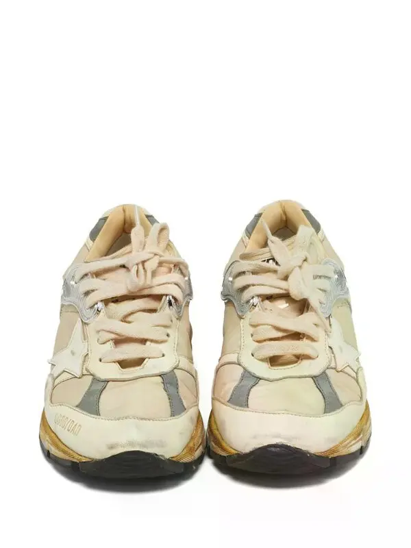 GOLDEN GOOSE Dad Star Sneakers