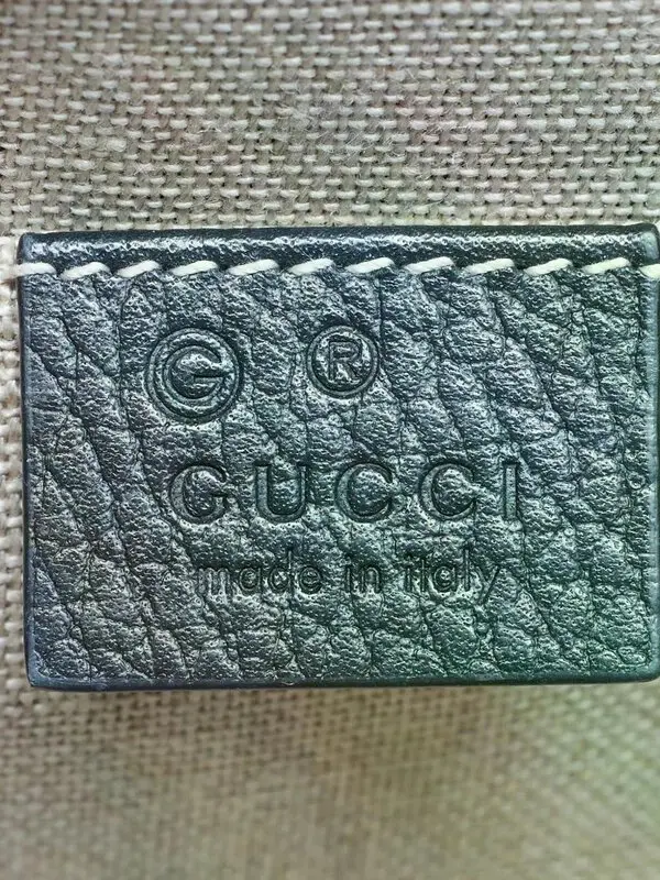 Gucci Interlocking G Chain Strap Shoulder Bag