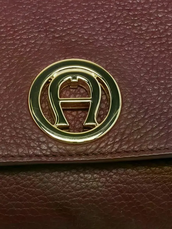 AIGNER Flap-top Shoulder Bag