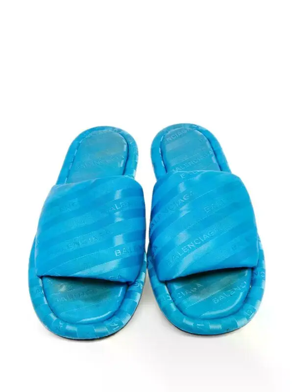 Balenciaga Hotel Logo Slides