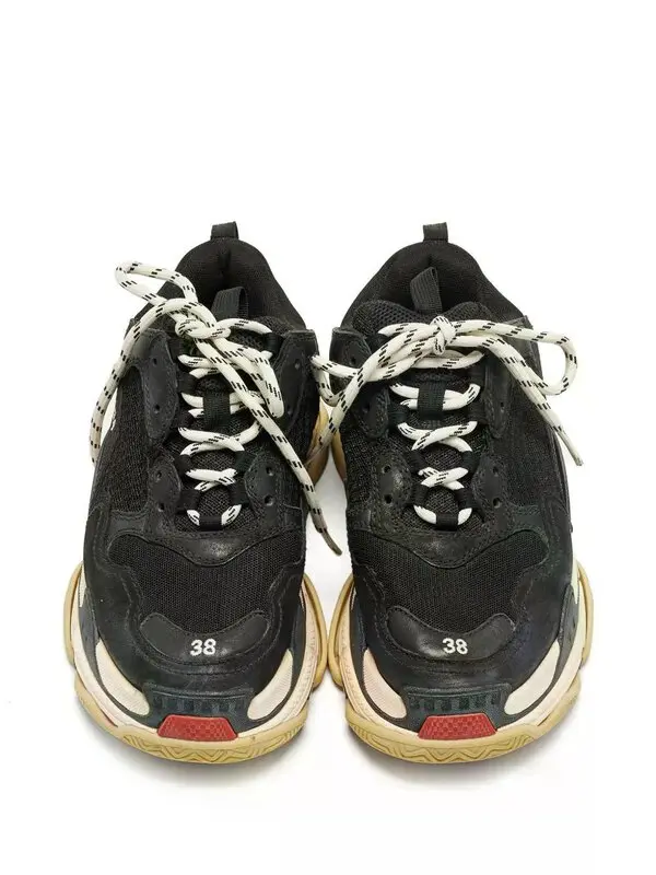 Balenciaga Triple S Low-top Sneakers - Black