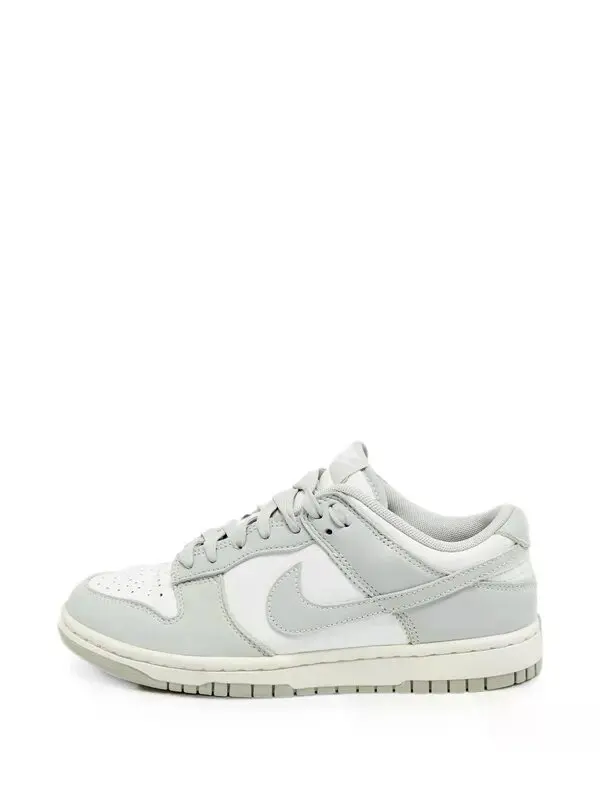 Nike Dunk Low Sneakers - Grey