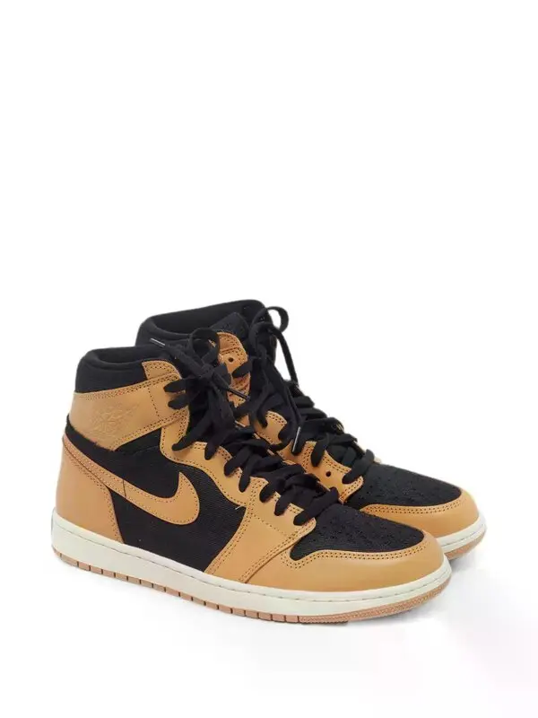 JORDAN 1 Retro Og Heirloom Sneakers
