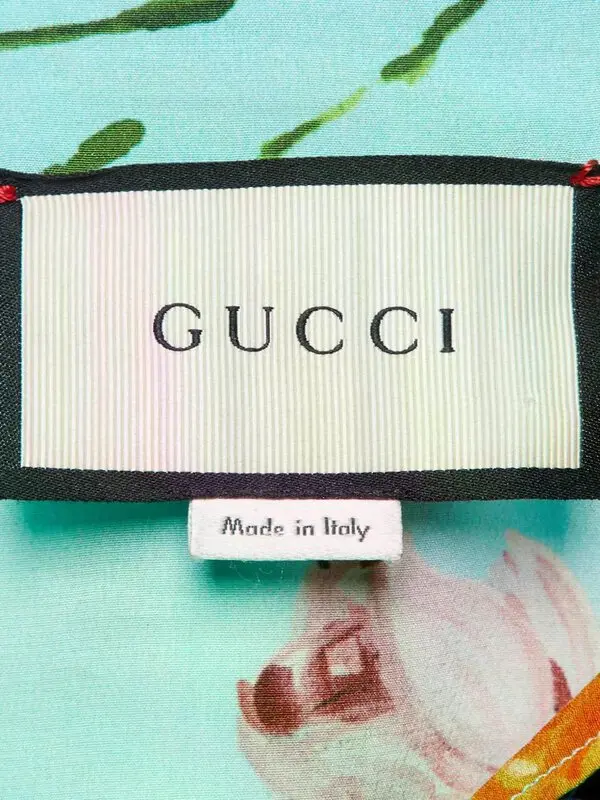 Gucci Floral Print Ruffled Silk Blouse