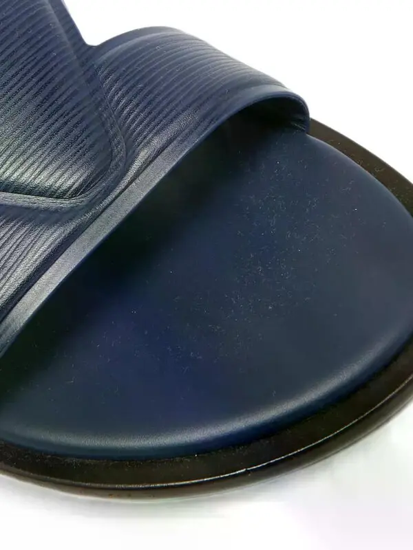 LOUIS VUITTON Oasis Sandals