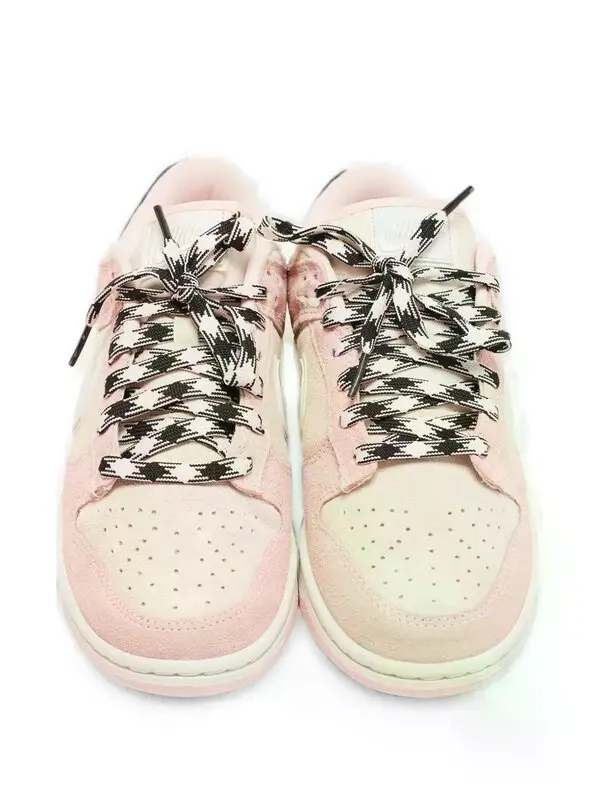 Nike Dunk Low Lx Lace-up Leather Sneakers - Pink