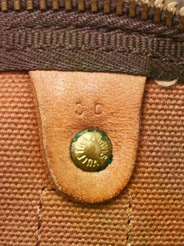 LOUIS VUITTON Keepall 50 Monogram Holdall - Brown