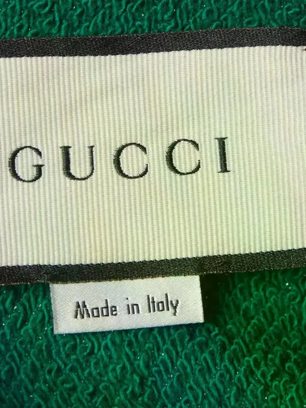 Gucci Logo Print Sweatshirt