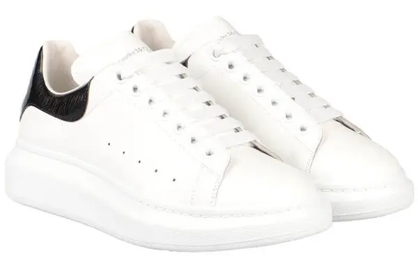 Alexander McQueen Oversized Sneaker - White/iridescent