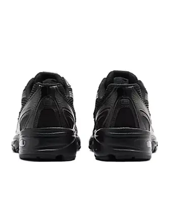 NEW BALANCE Laced Sneakers