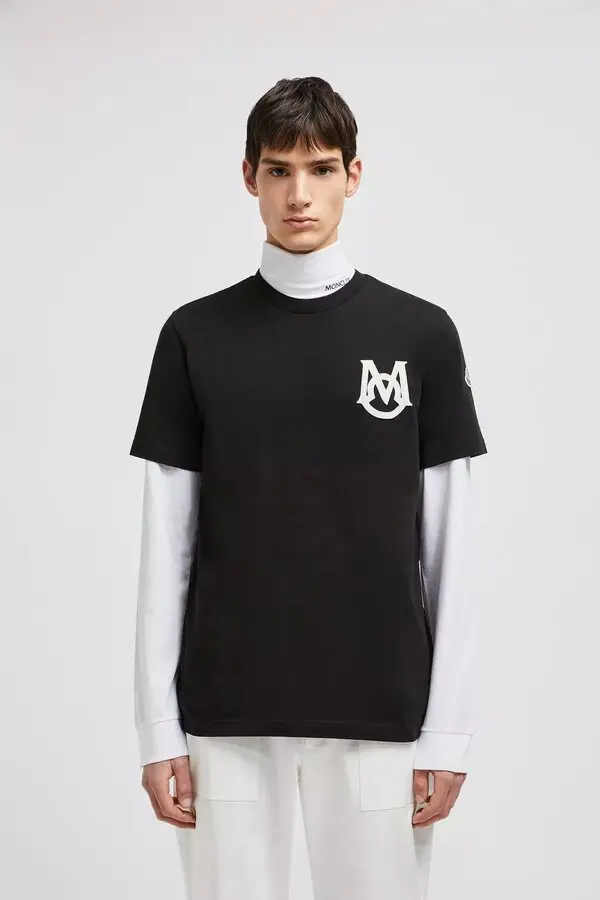 Moncler Logo Patch Crewneck T-shirt
