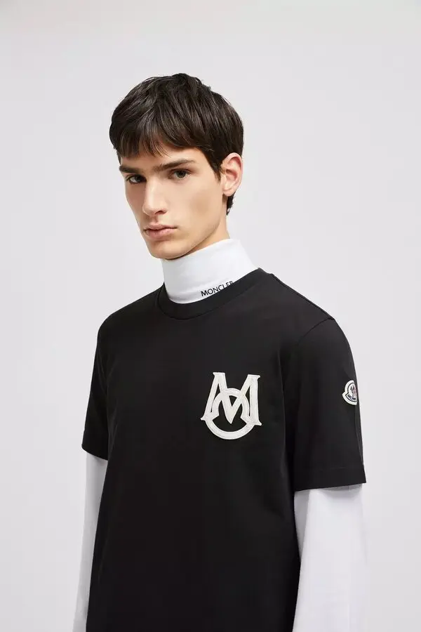 Moncler Logo Patch Crewneck T-shirt