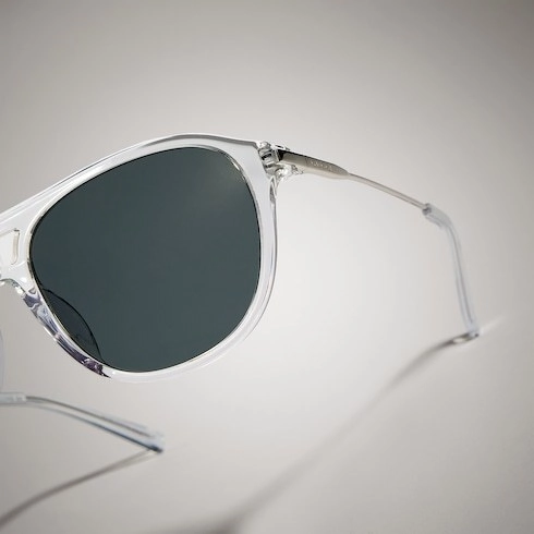 Gucci Navigator Sunglasses
