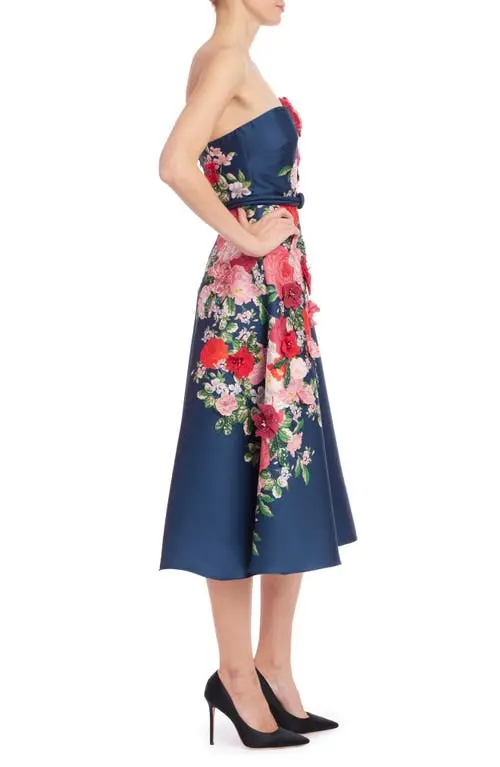 Badgley Mischka Strapless Floral Appliqué Cocktail Dress