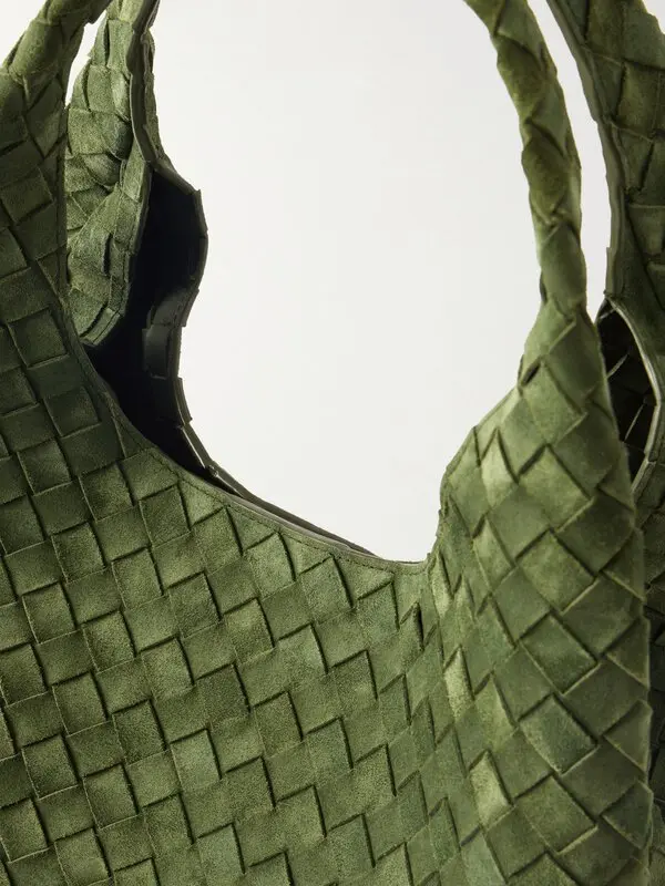 Bottega Veneta Campana Intrecciato Suede Shoulder Bag - Green