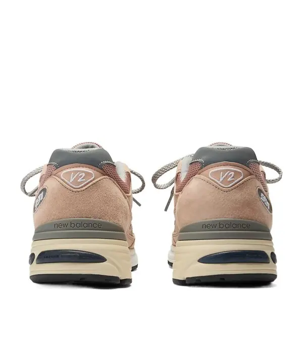 NEW BALANCE 991v2 Lace-up Sneakers