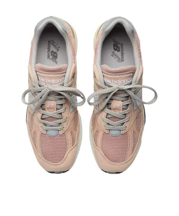 NEW BALANCE 991v2 Lace-up Sneakers