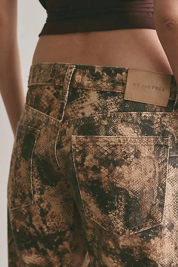Free People We The Free Fable Printed Low-rise Twisted Jeans - Snake Combo
