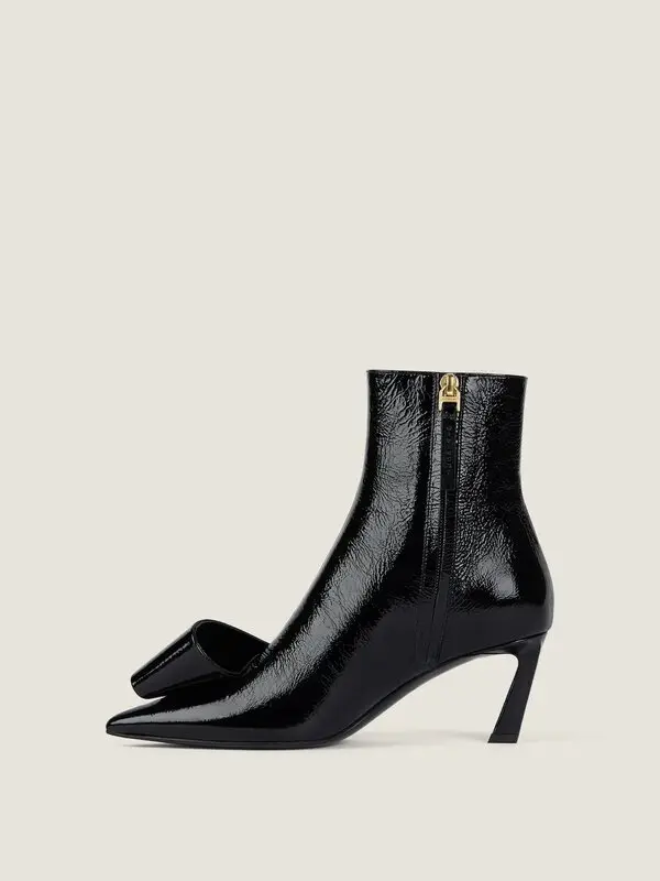 Givenchy Twisted Ribbon Ankle Boots In Shiny Naplack Leather