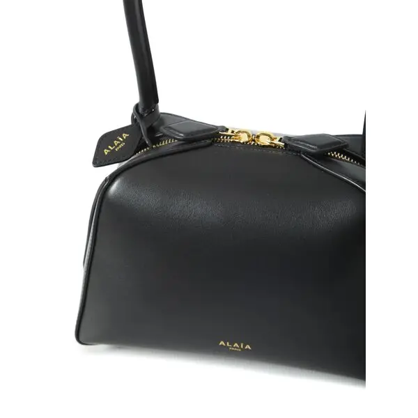Alaïa Shoulder Bags